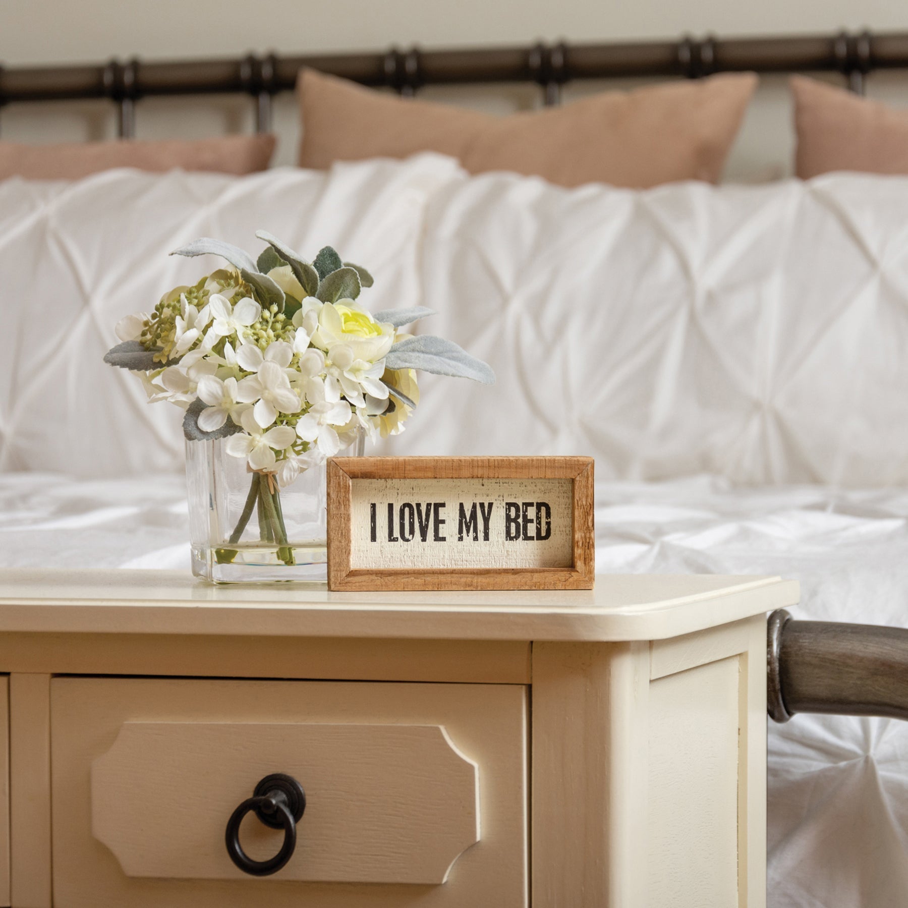 I Love My Bed Small Inset Box Sign | Desk Wall Wooden Decor | 5" x 2.5 ...