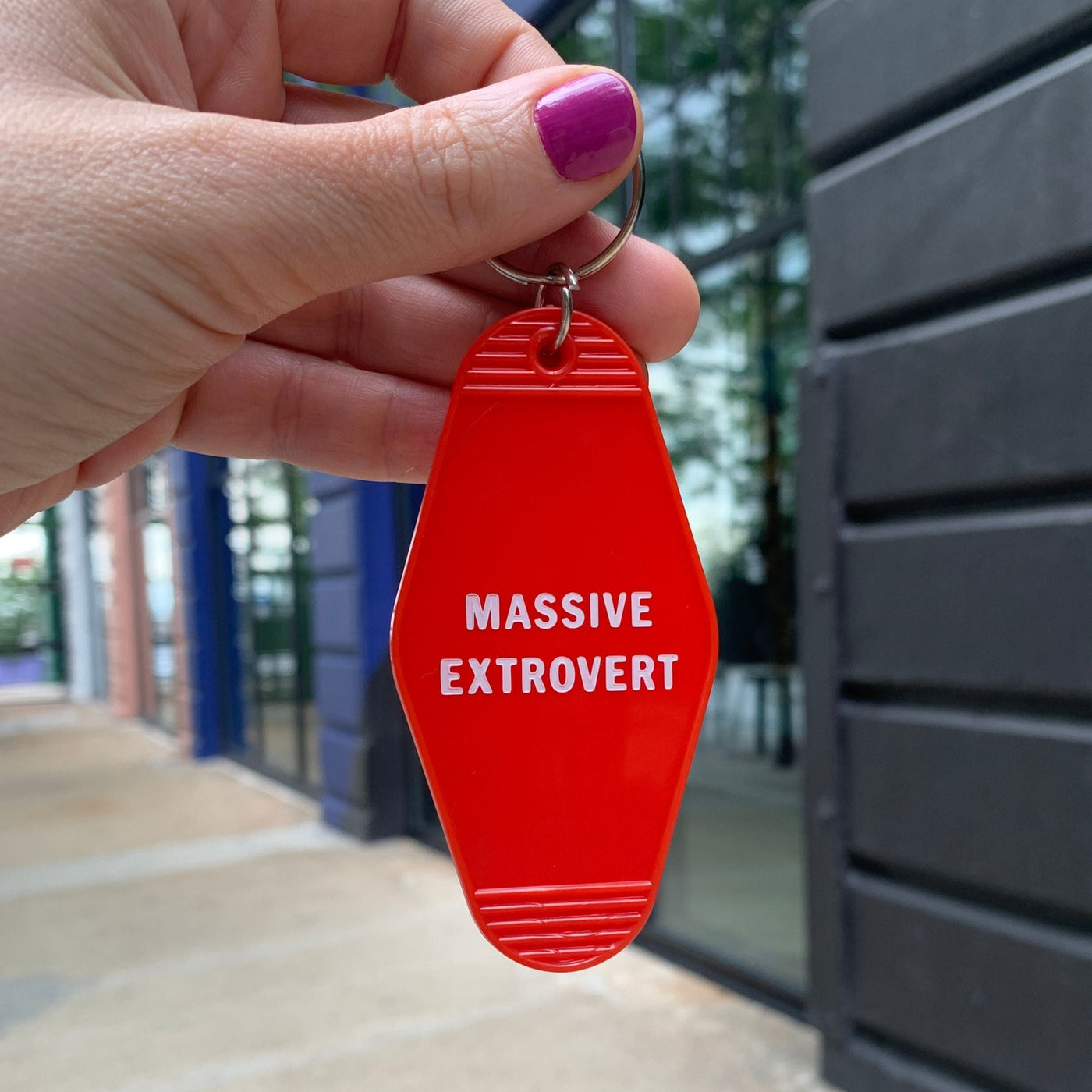 Massive Extrovert Motel Style Keychain In Red – The Bullish Store