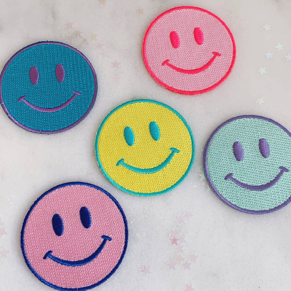 '80s-'90s Vintage Fun | Smiley Faces, Pop Culture | GetBullish – The ...