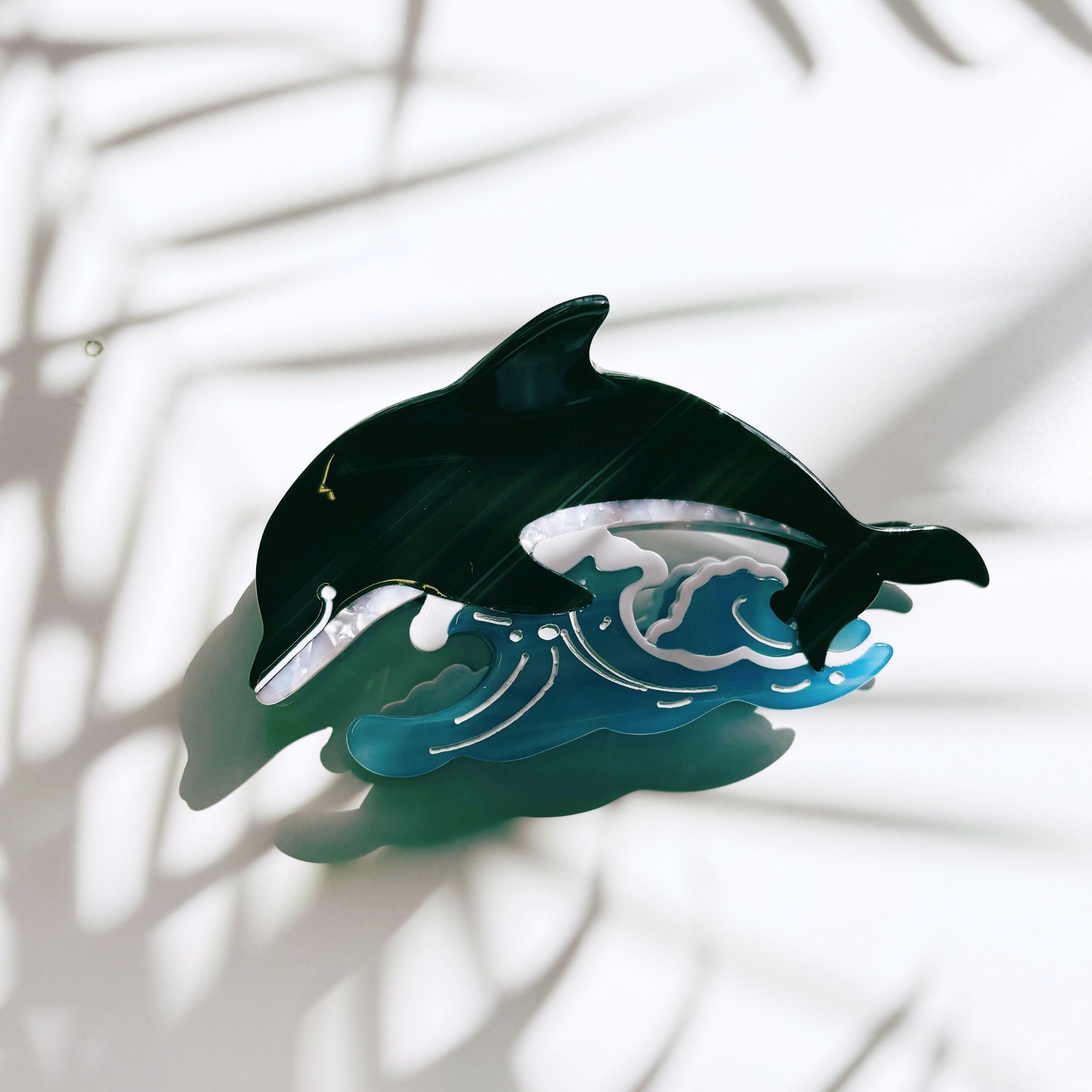 Velvet Claws Killer Whale Orca Hair Claw | Clip in Velvet Travel Bag ...